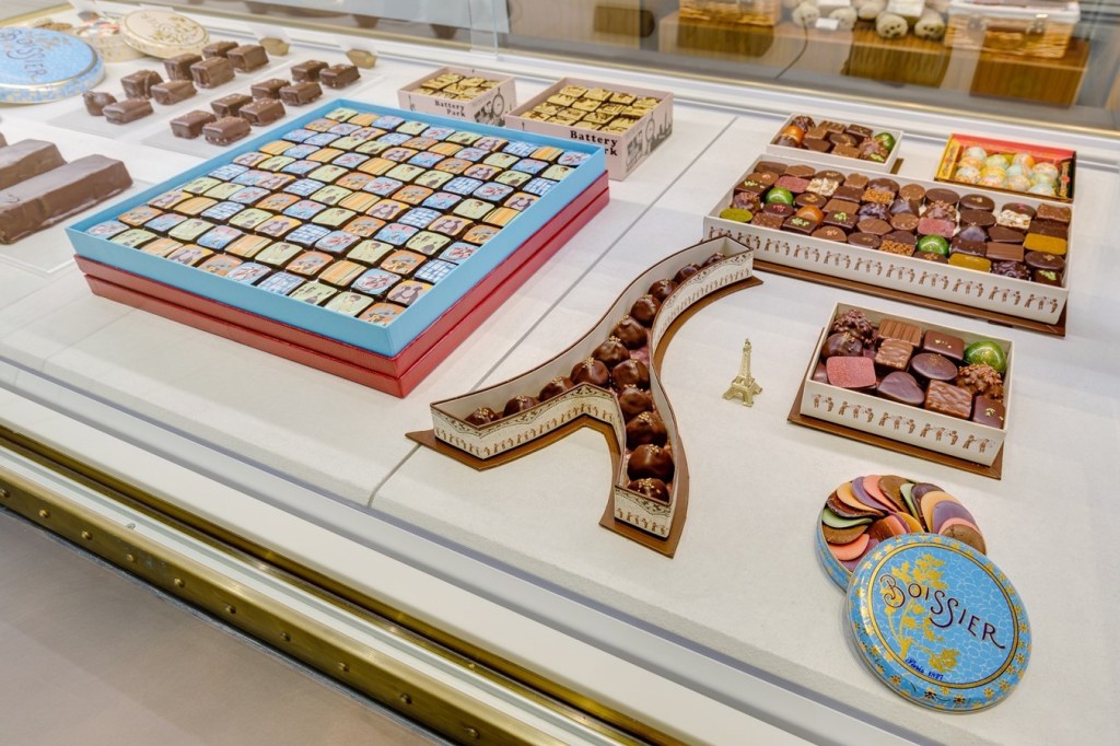 Boutique Le Chocolat: Artisan Chocolatier, Now Open on CityWalk – The ...
