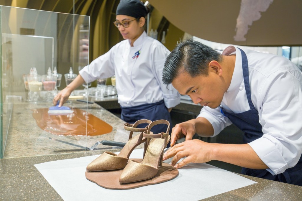 Boutique Le Chocolat: Artisan Chocolatier, Now Open on CityWalk – The ...